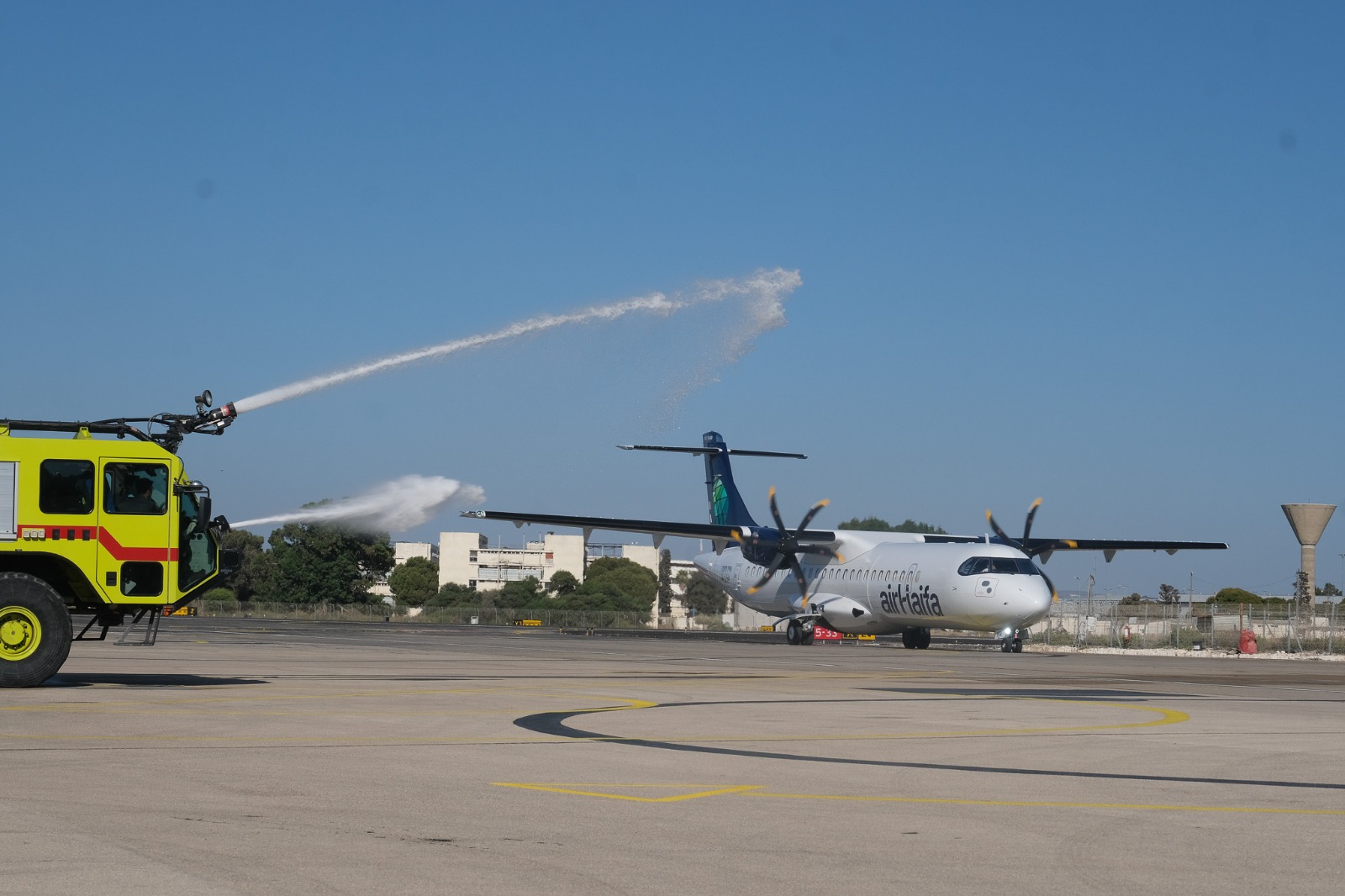 An Air Haifa plane landed in Israel for the first time - World Today News